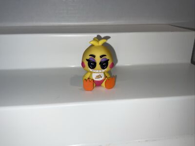 FUNKO 2016 MYSTERY MINI CHICA Sitting FNAF FIVE NIGHTS AT FREDDY'S Pink ...