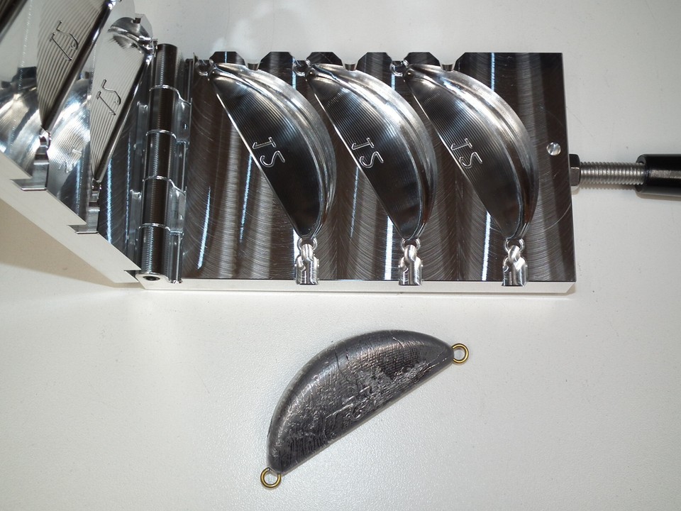 Crescent Sinker Multi Cavity Production molds 1/2 to 16oz sizes ...