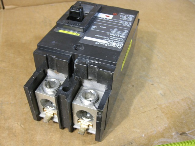 Square D PowerPact Qb200 Circuit Breaker QBL22200LU 200 Amp 240 V 2 ...