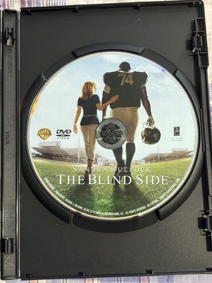 The Blind Side (DVD) Movie PG-13 Runtime 128 Min Stars Sandra Bullock ...