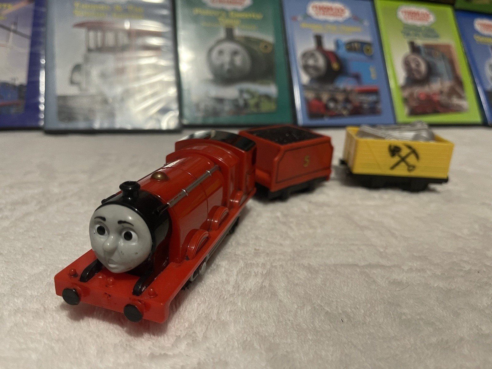 Thomas & Friends Trackmaster Scared James Shocked Face Variant | eBay