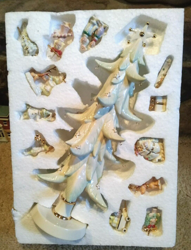 Lenox - How The Grinch Stole Christmas Tree And 12 Ornaments Ready To ...