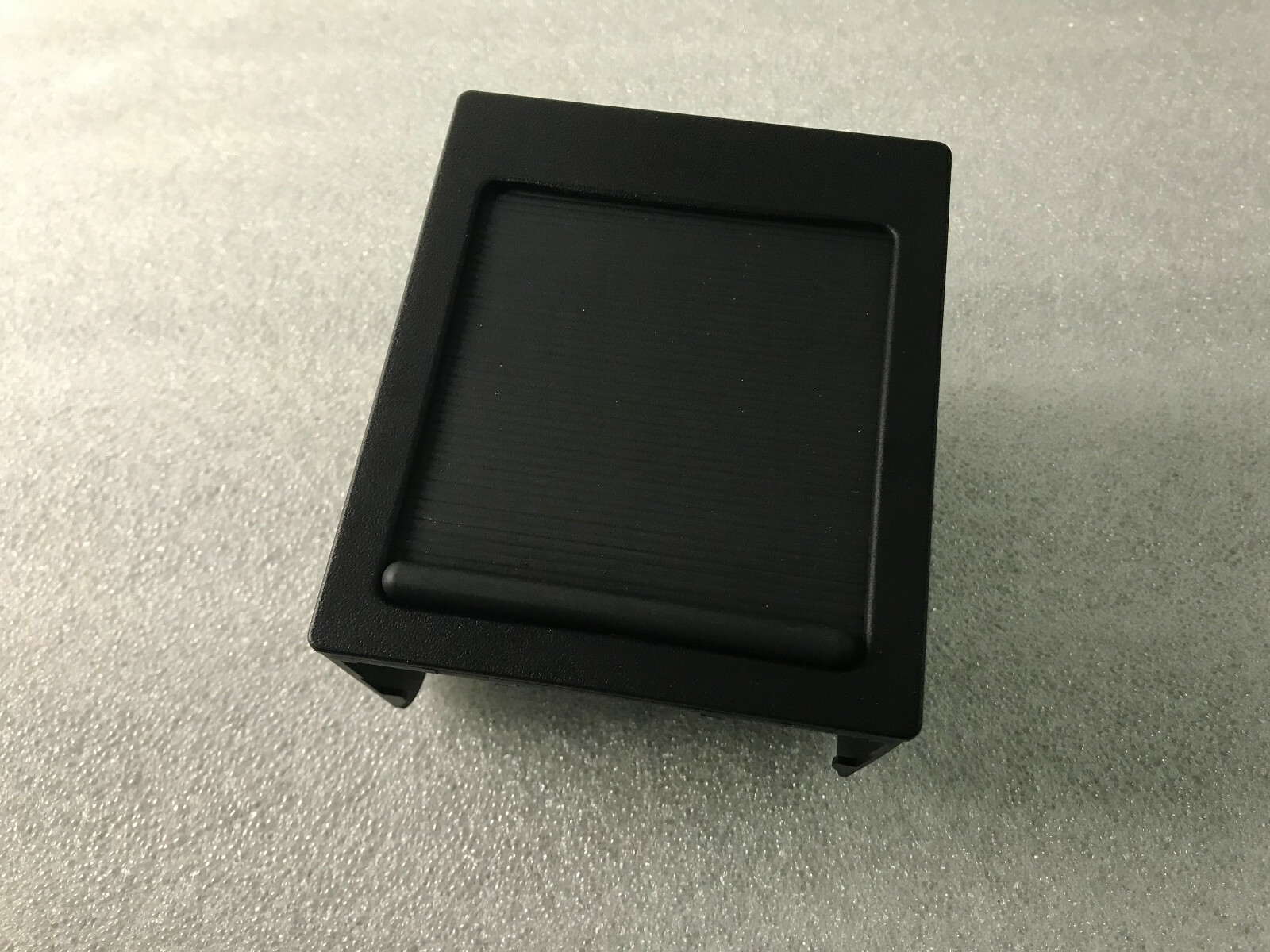 NEW BMW E39 Center console storing partition, centre SCHWARZ ...