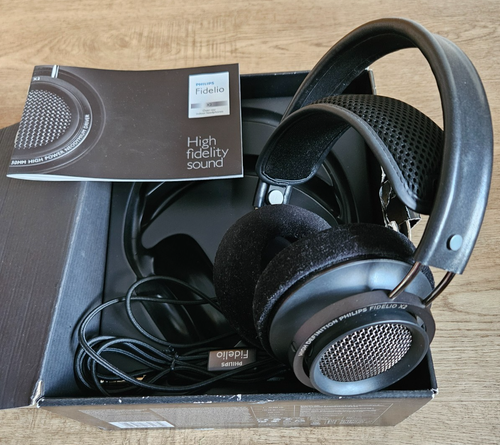 Philips Fidelio X2 Over Ear High Definition Open Back Wired Headphones ...