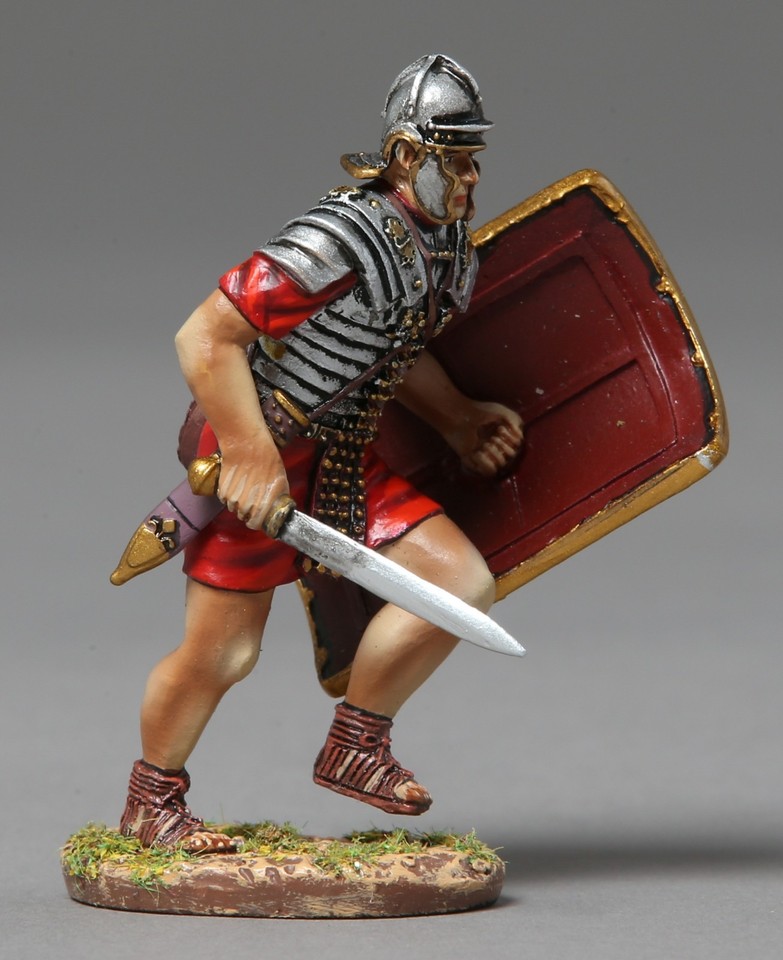 THOMAS GUNN ROMAN EMPIRE ROM084B 30TH LEGION ROMAN CHARGING MIB | eBay