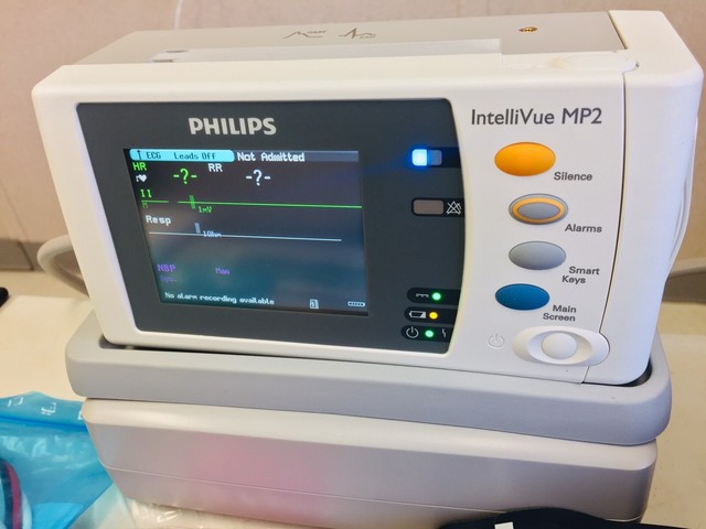Philips IntelliVue Mp2 Patient Monitor IBP NBP Spo2 Temp ECG M8102A for ...