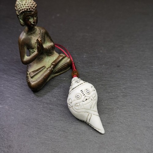 Tibetan Buddhism Ritual Implement Amulet,White Conch Shankha,Skull ...