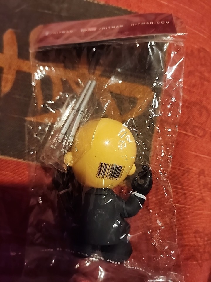 Hitman Absolution Promo Figure Agent 47 3" Tall -/NEW/-Partially Sealed ...