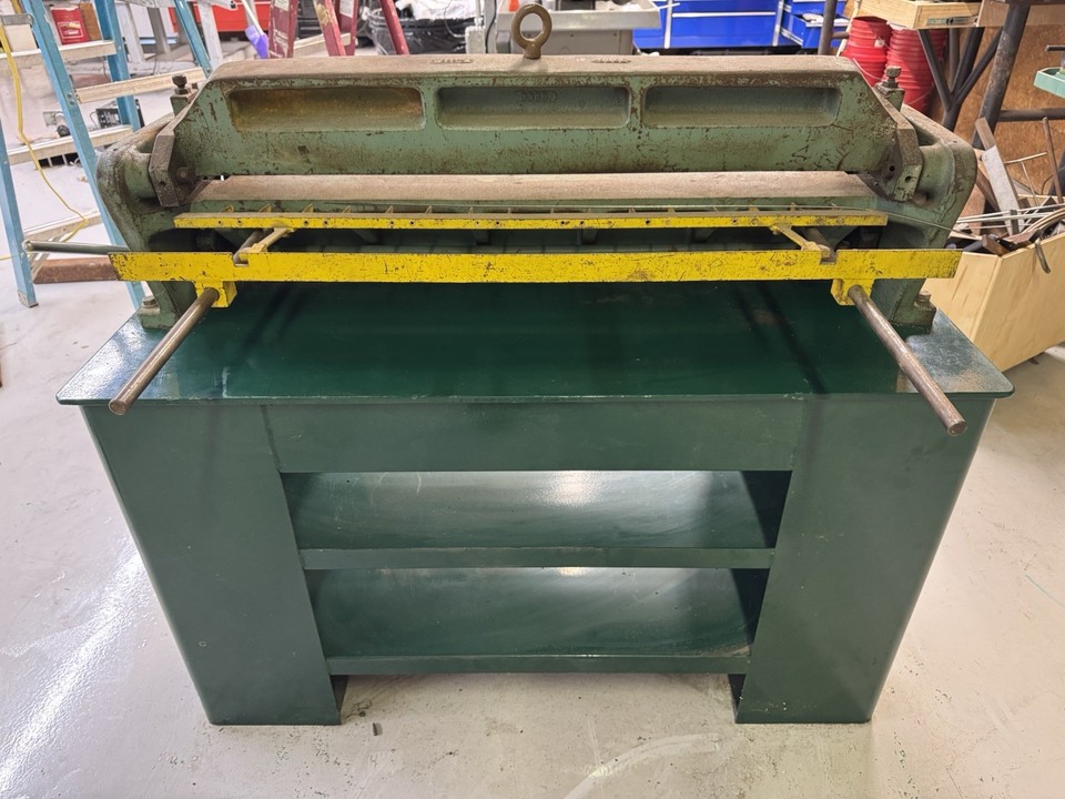 Pexto PX36 FINGER (BOX & PAN) BRAKE, 16ga thickness, 36' maximum width ...