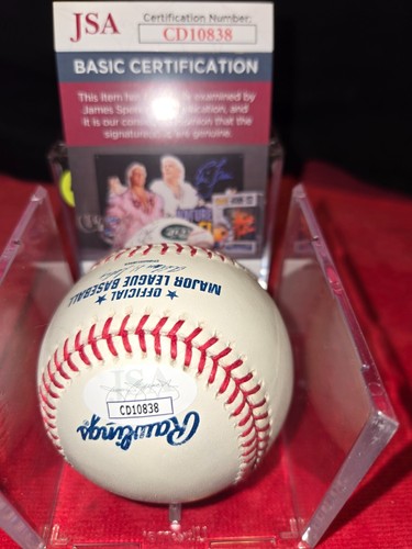 GEORGE BRETT AUTOGRAPHED BASEBALL WITH JSA AUTHENTICATION NICE SIGNED ...
