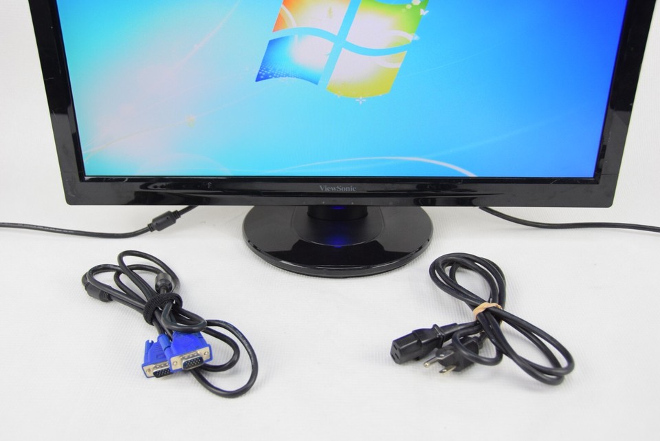 ViewSonic VS15453 24in DVI VGA LED Monitor Grade B | eBay