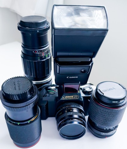 Canon T50 SLR 35mm film camera + 4 Lenses + Flash Bundle - Working ...