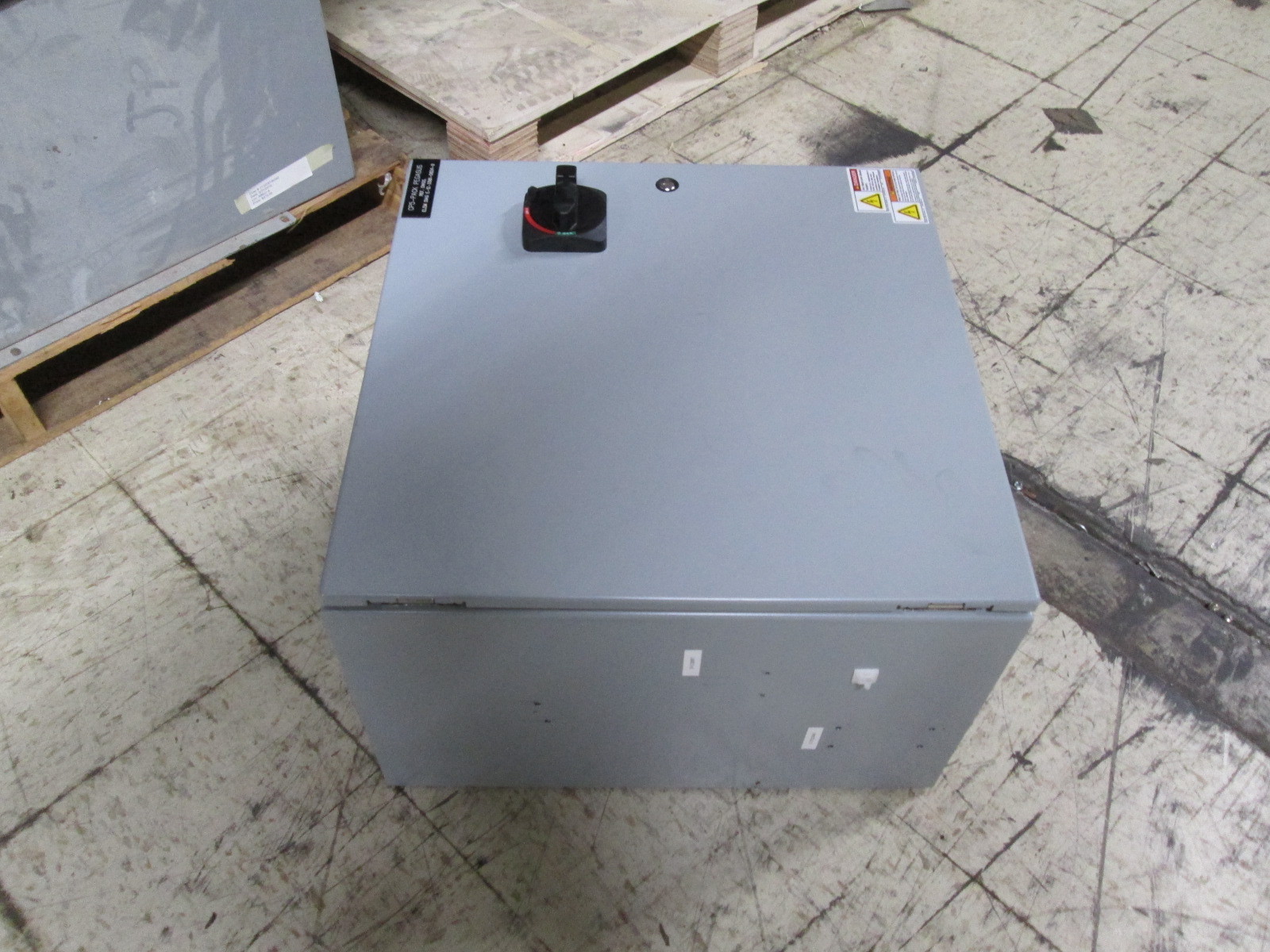 Hoffman Concept Enclosure w/ Disconnect CSD202012 Type 4,12 Size ...