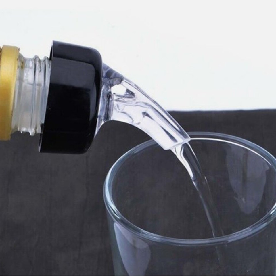 Efficient and Controlled Pouring with Quick Shot Pourer Bottle Pourers ...