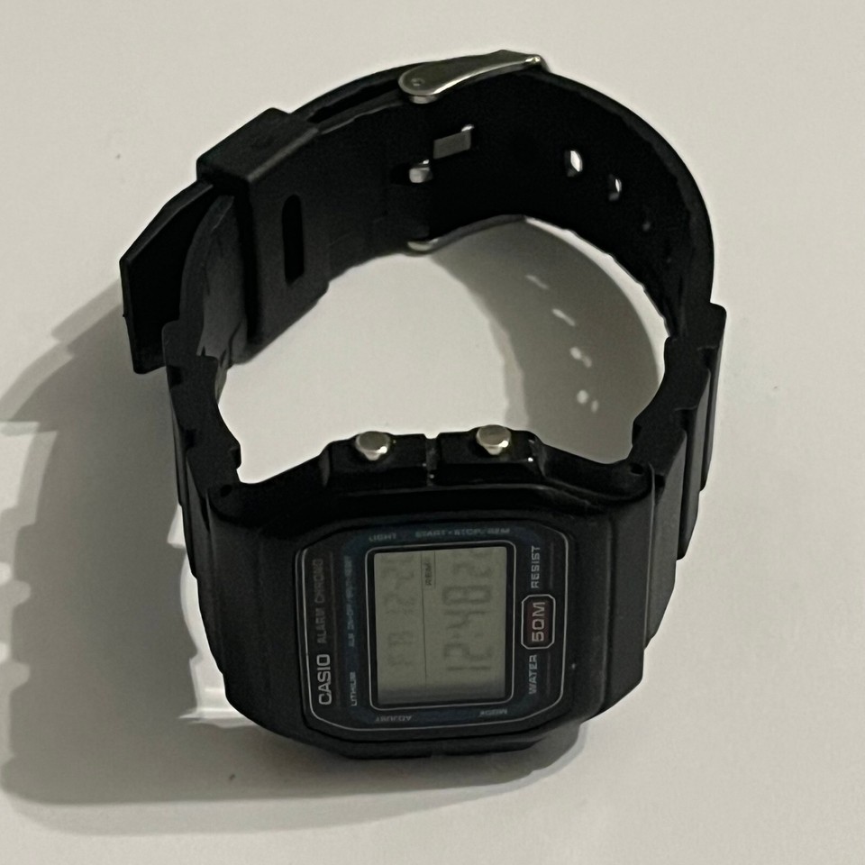 Vintage Casio W-71 (#1846) 36mm Digital Quartz Wrist Watch w/ New ...