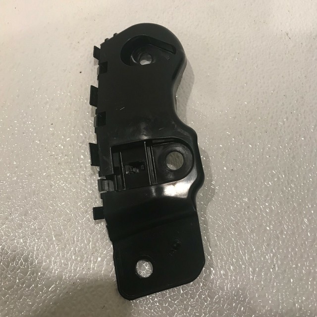 OEM NEW 2017-2018 Mazda CX5 Touring Passenger Sd Front Side Retainer ...