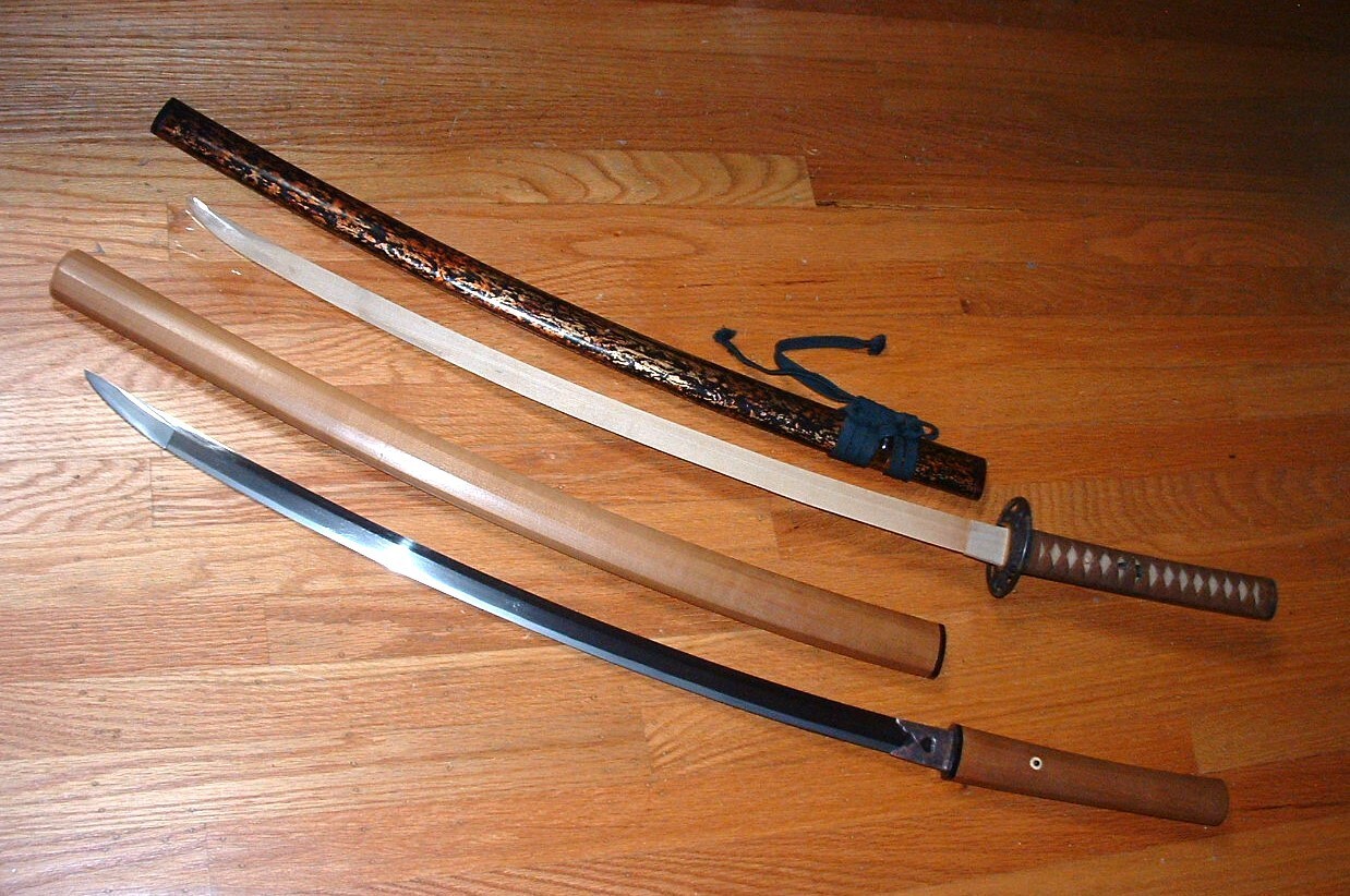 [GN1-07-2-04] Japanese Sword: Kunikane Katana in Shirasaya + Koshirae ...