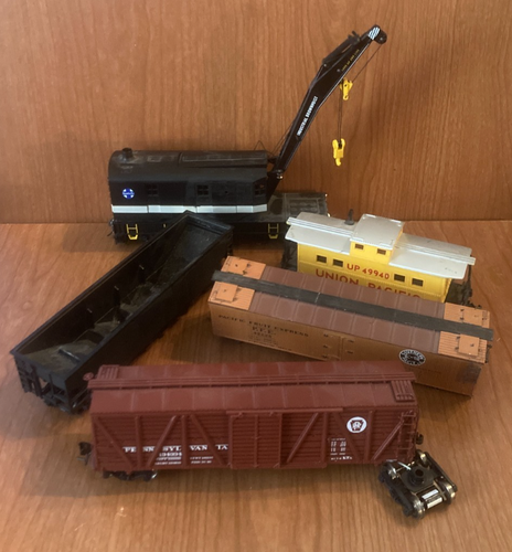 5 Assorted HO Gauge Train Cars.....FOR PARTS OR REBUILDING | eBay