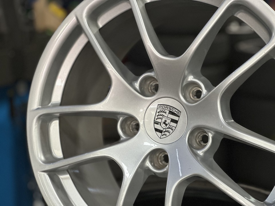 Genuine Used 2018 Porsche Cayman III 718 987 981 Boxster 18x8 18x9.5 ...