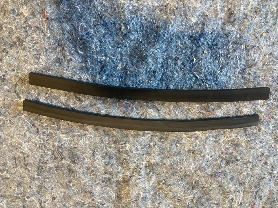1986-94 BMW 7 Series E32 Dash Firewall Insulation Insulators Rubber OEM ...