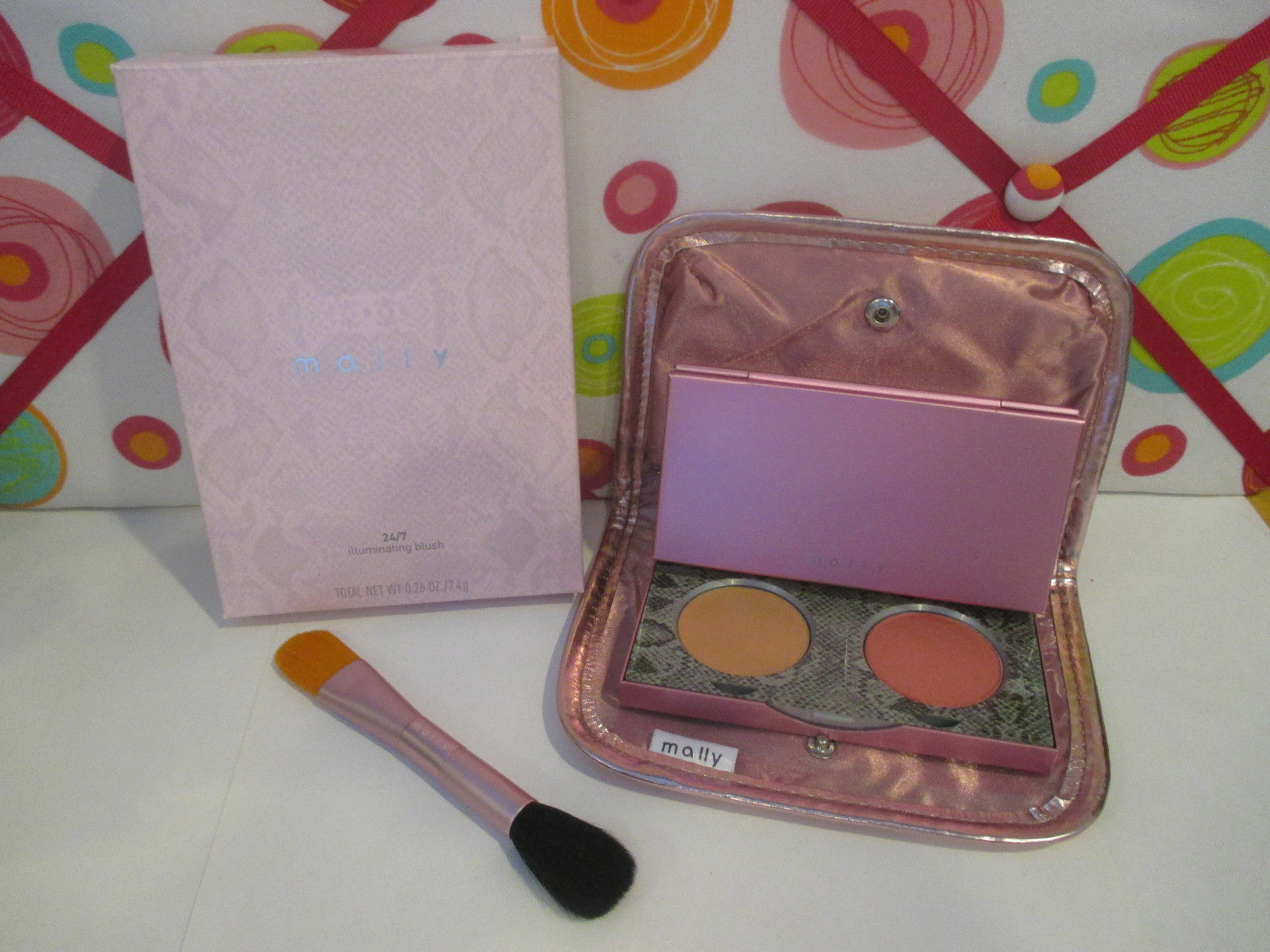 MALLY GIRL ~ 24 / 7 ILLUMINATING CREAM / POWDER BLUSH WITH POUCH ~ DEEP ...