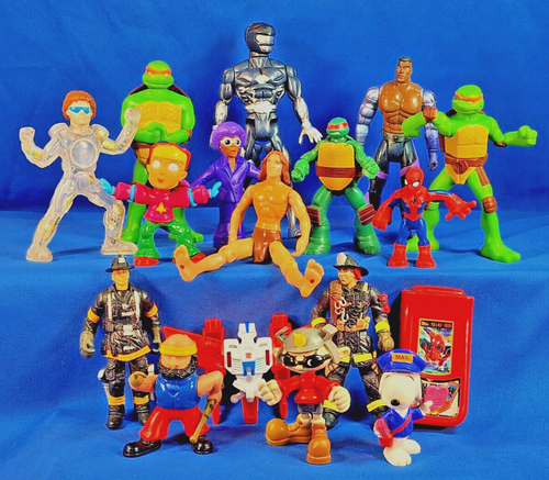Lot of 17 Action Figures Toys ~ Ninja Turtles Fireman Power Ranger ...