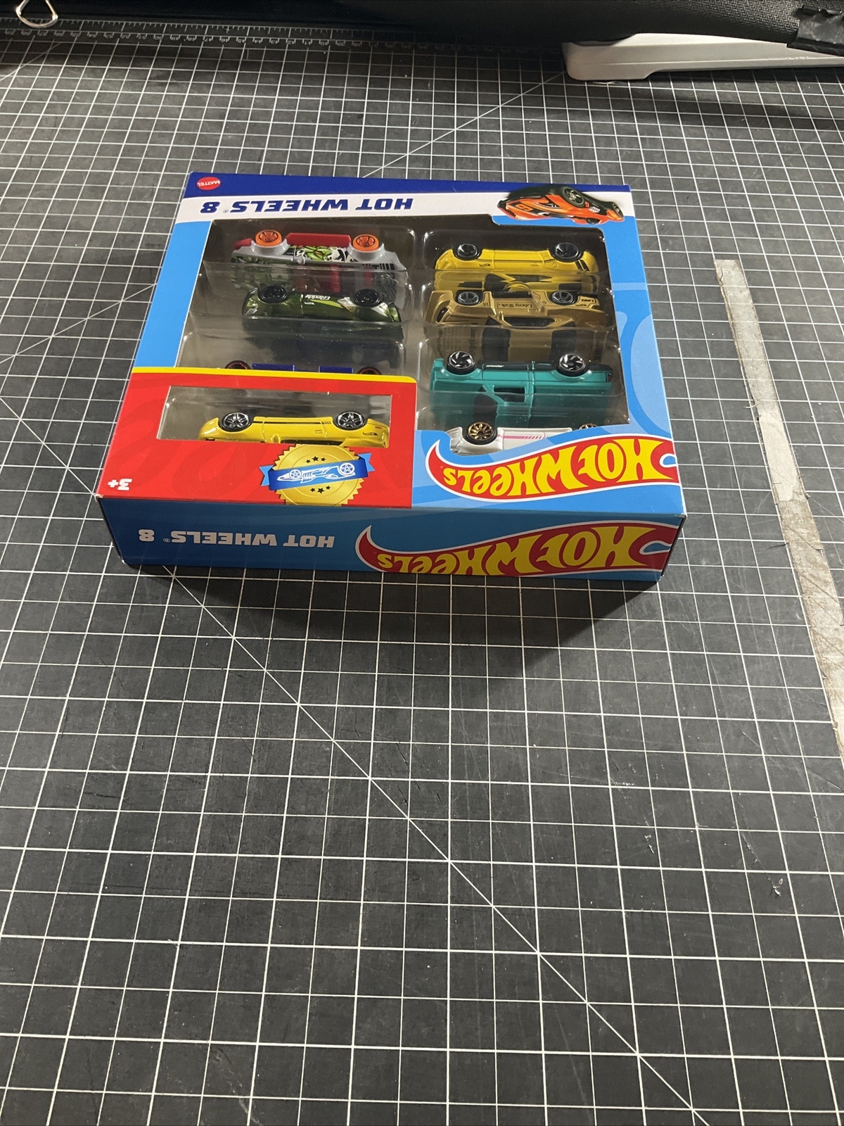 New Hot Wheels - 8 pack Assorted Diecast Cars Mattel Exclusive ...