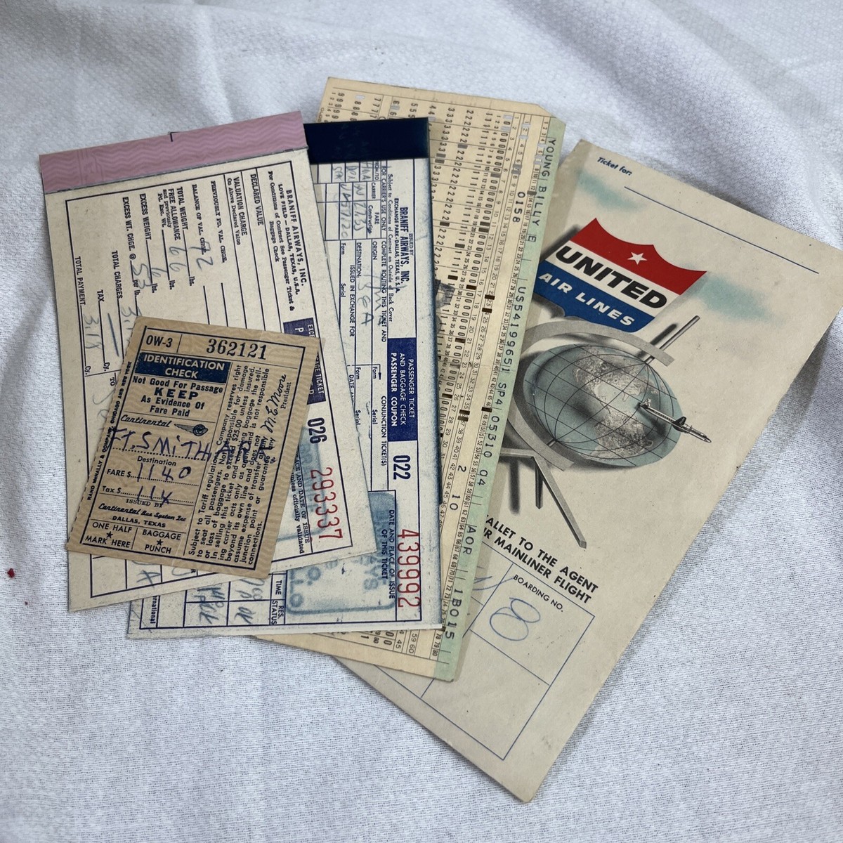 United Airlines Ticket Jacket