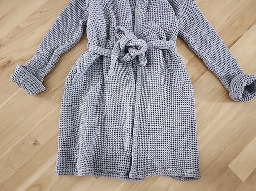 Brooklinen Robe Womens M/L Gray Chunky Waffle Long Sleeve Belted Luxury ...