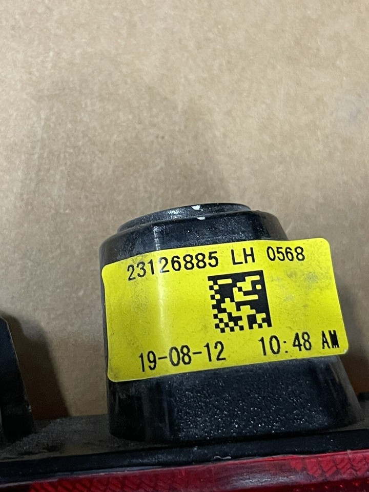 2016-2019 Chevrolet Camaro Genuine GM Left Rear Side Marker Lamp ...