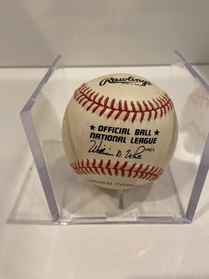 SAFE Autographed Baseball Willie Mays SAY HEY KID authentic | eBay