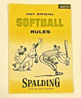 1957 Official Softball Rules Book Spaulding International Committee 32 ...