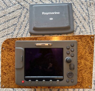 Raymarine E80 MFD Display Unit with Cover - Good Condition - Functional | eBay