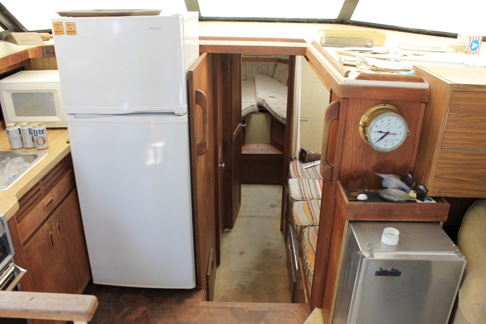 1979 Trojan 36' Cabin Cruiser - Twin Inboards Run - Connecticut LF | eBay