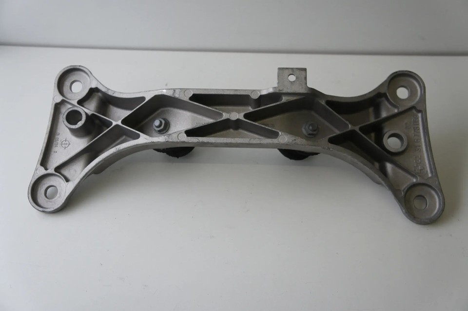 Original BMW E81 E87 E88 E82 E90 Getriebeträger 22316778059 | eBay
