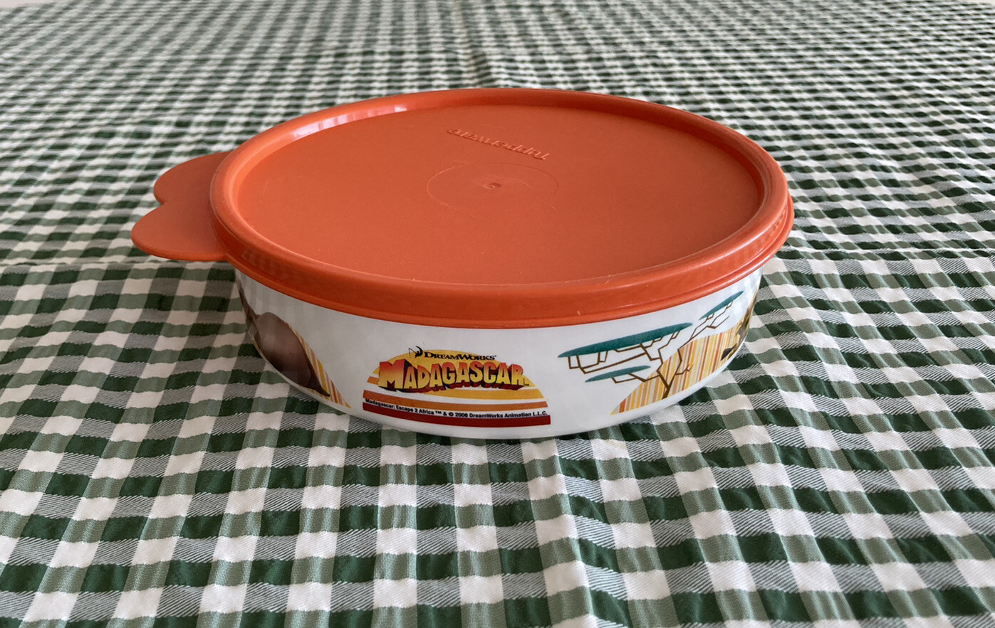 Tupperware x Dreamworks Madagascar Film Round Cereal Bowl + Lid | eBay