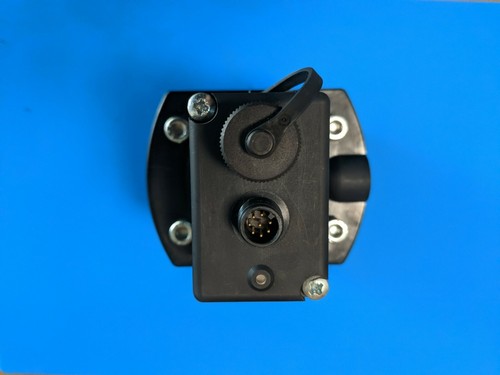 Parker Lucifer Precision Pressure Regulator EPP4 P4CN4001C001Brand new ...