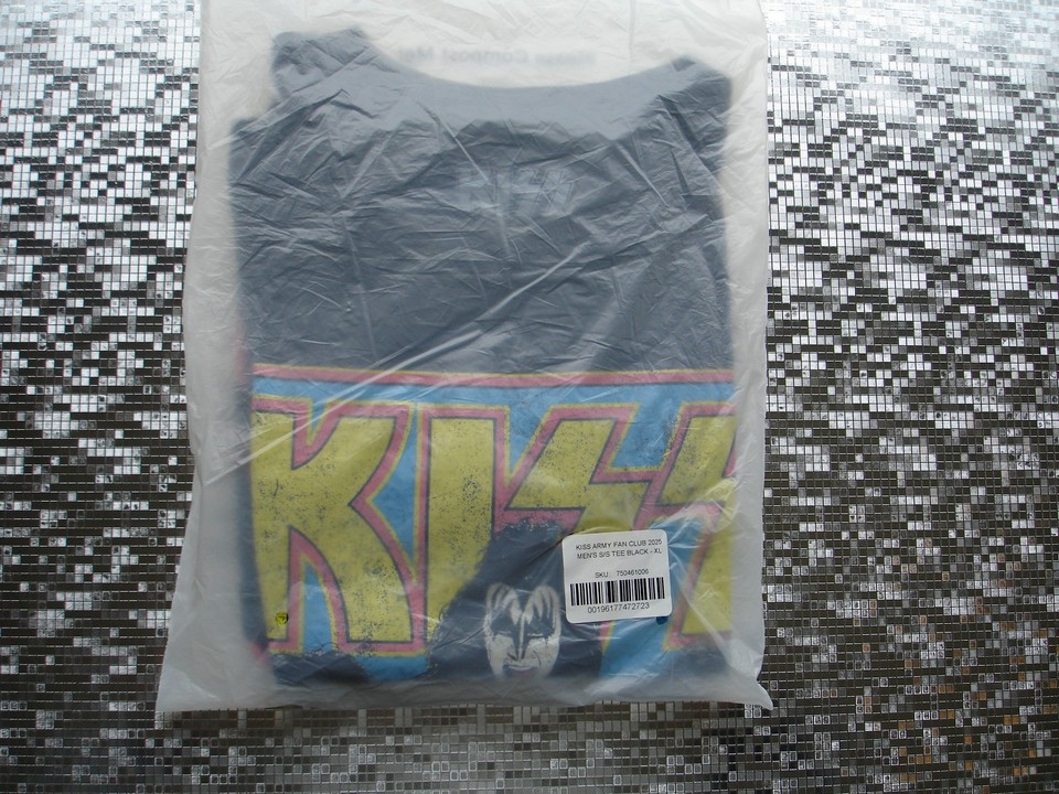 KISS ~ KISS Army Fan Club T-SHIRT ~ Official Size XL Kissonline ...