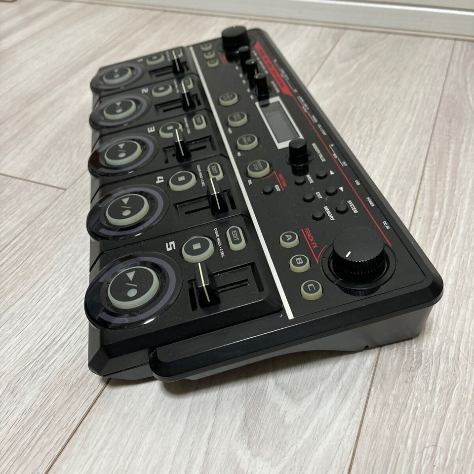 Boss RC-505 Loop Station Table Top Looper Rhythm Type85 Color Black ...