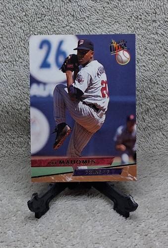 1993 Fleer Ultra PAT MAHOMES SR. Baseball Card #234 Father of KC CHIEFS ...