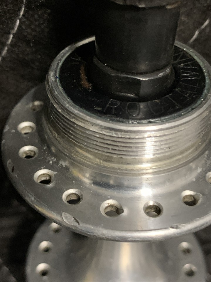 SOVOS REAR HUB AND UNKNOWN FRONT HUB QR | eBay