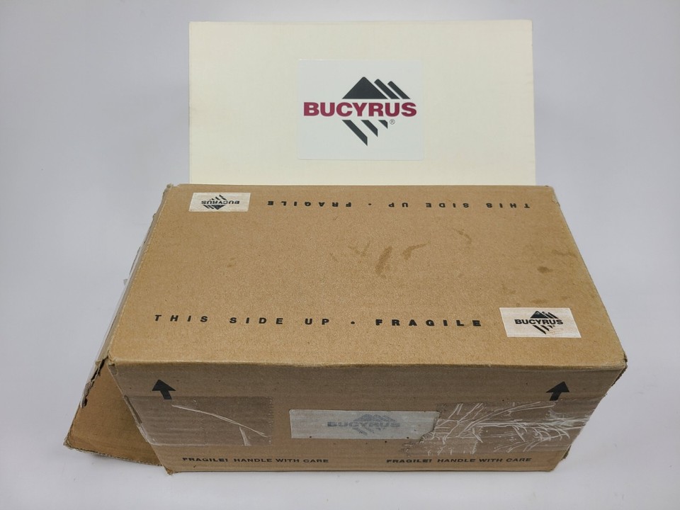 Peterbilt 335 Mechanic Service Truck - Bucyrus - TWH 1:50 Scale #098 ...