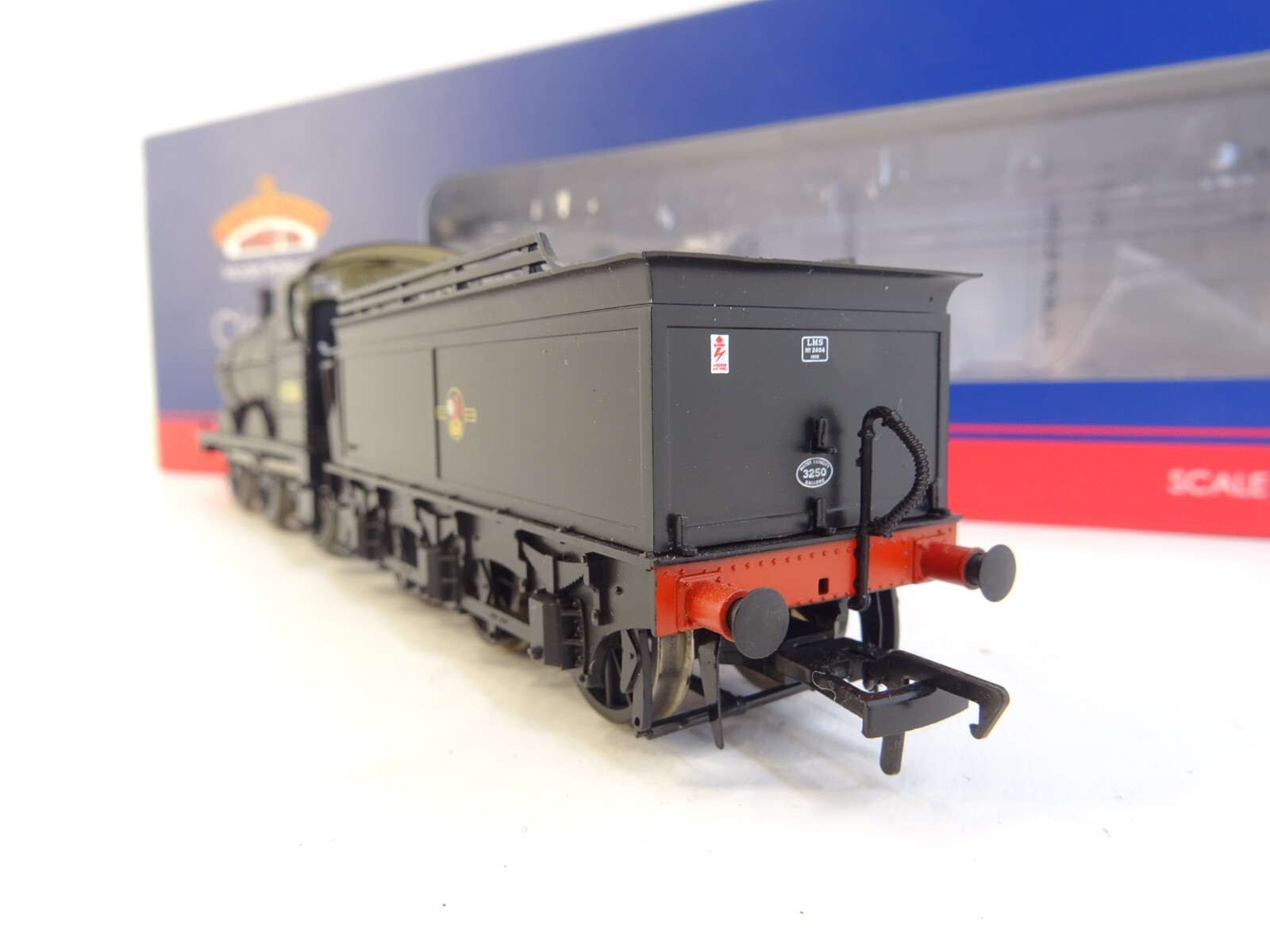 OO GAUGE LTD EDITION BR 3F CLASS 43586 LOCOMOTIVE (LOVELY ITEM) 31 ...