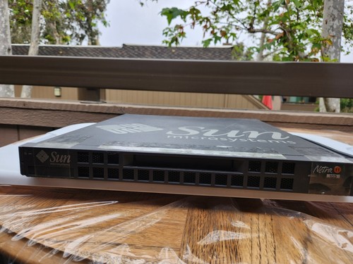 WORKSTATION SUN NETRA T1 105 440MHz 1GBRAM 1U SERVER 2x 18 GB SCSI HDD ...