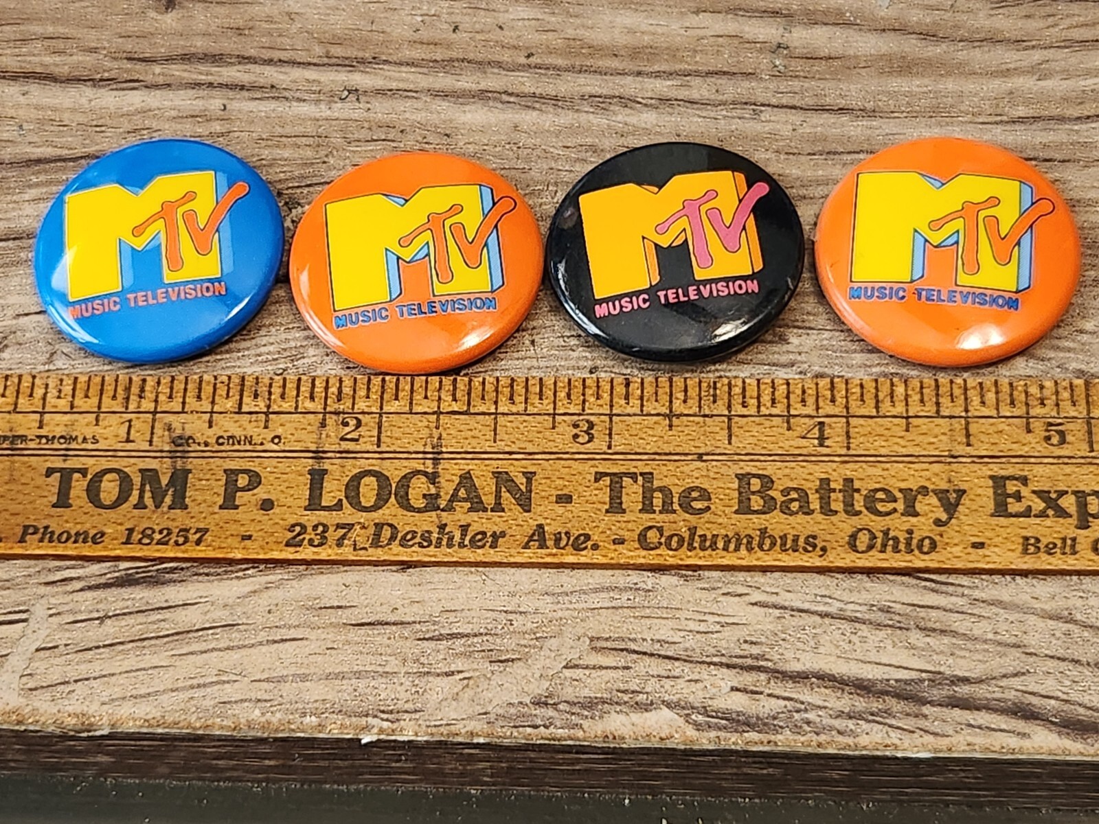 FOUR VTG MTV Music Television rock music 1.25" pinback BUTTONS 1980s R ...