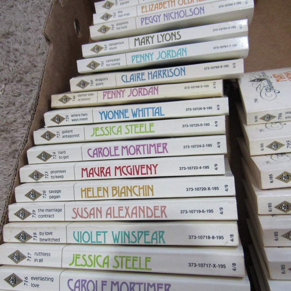 Lot of 47 Vtg 80s Harlequin Presents Romance PB Books 700 Series | eBay
