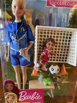 Barbie Soccer Coach Playset With 2 Dolls And Accessories Blonde ...