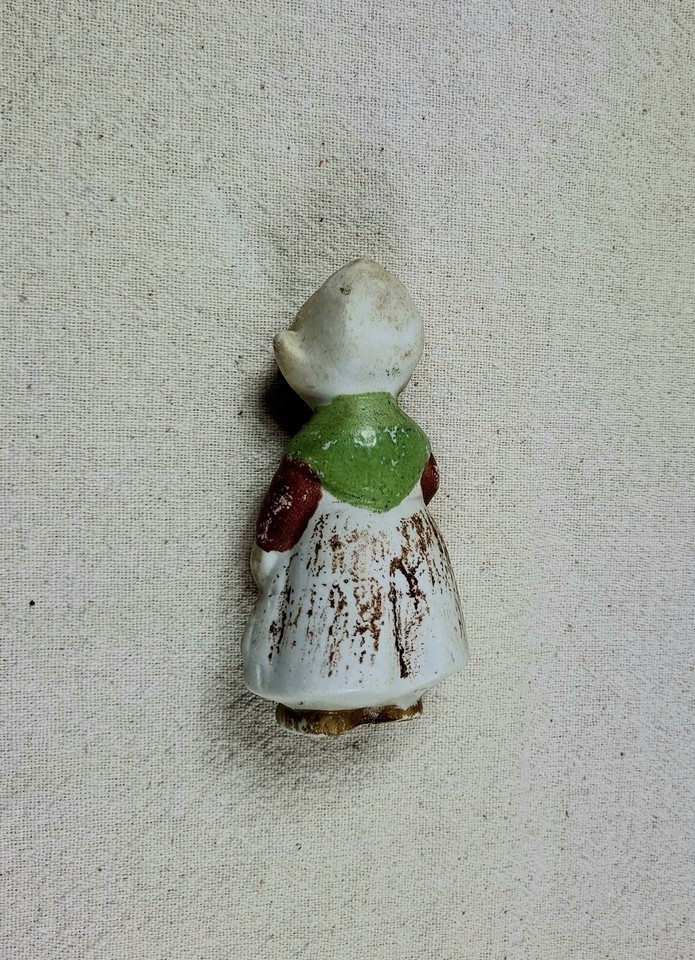 Adorable vintage 3½" bisque Holland Dutch doll Unmarked nice face paint ...