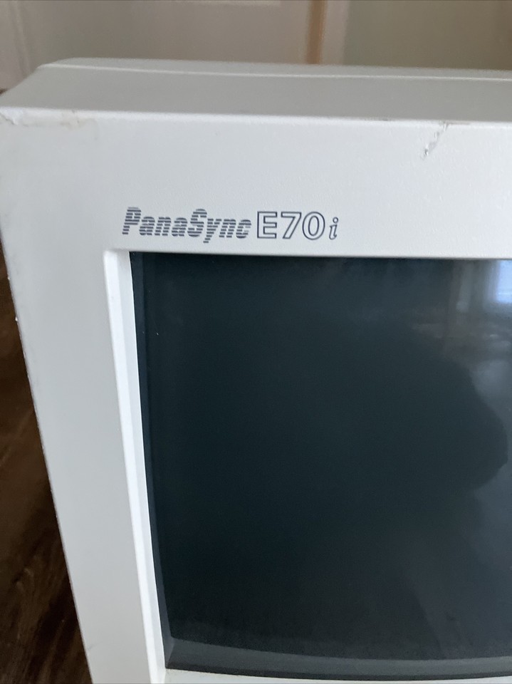 Panasonic PanaSync E70i 16" Vintage CRT Monitor TX-T7F22 | READ | eBay