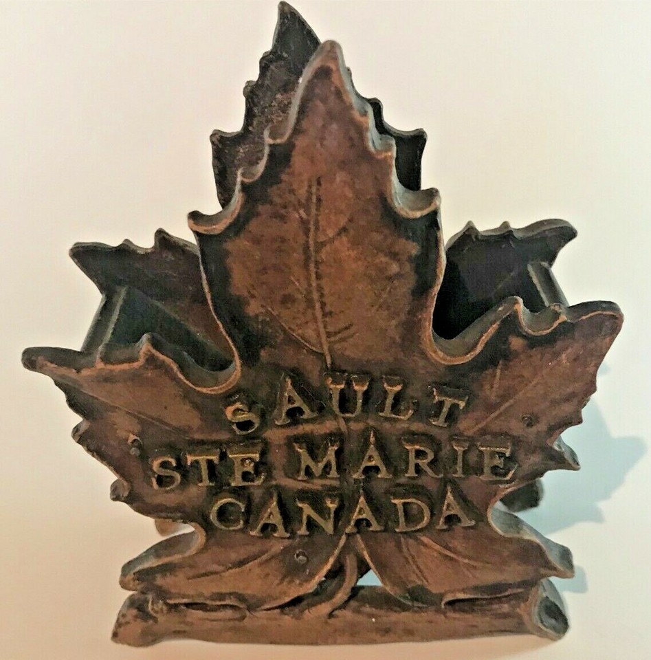 1955 vintage SAULT STE MARIE Canada souvenir toothpick holder Soo Locks ...